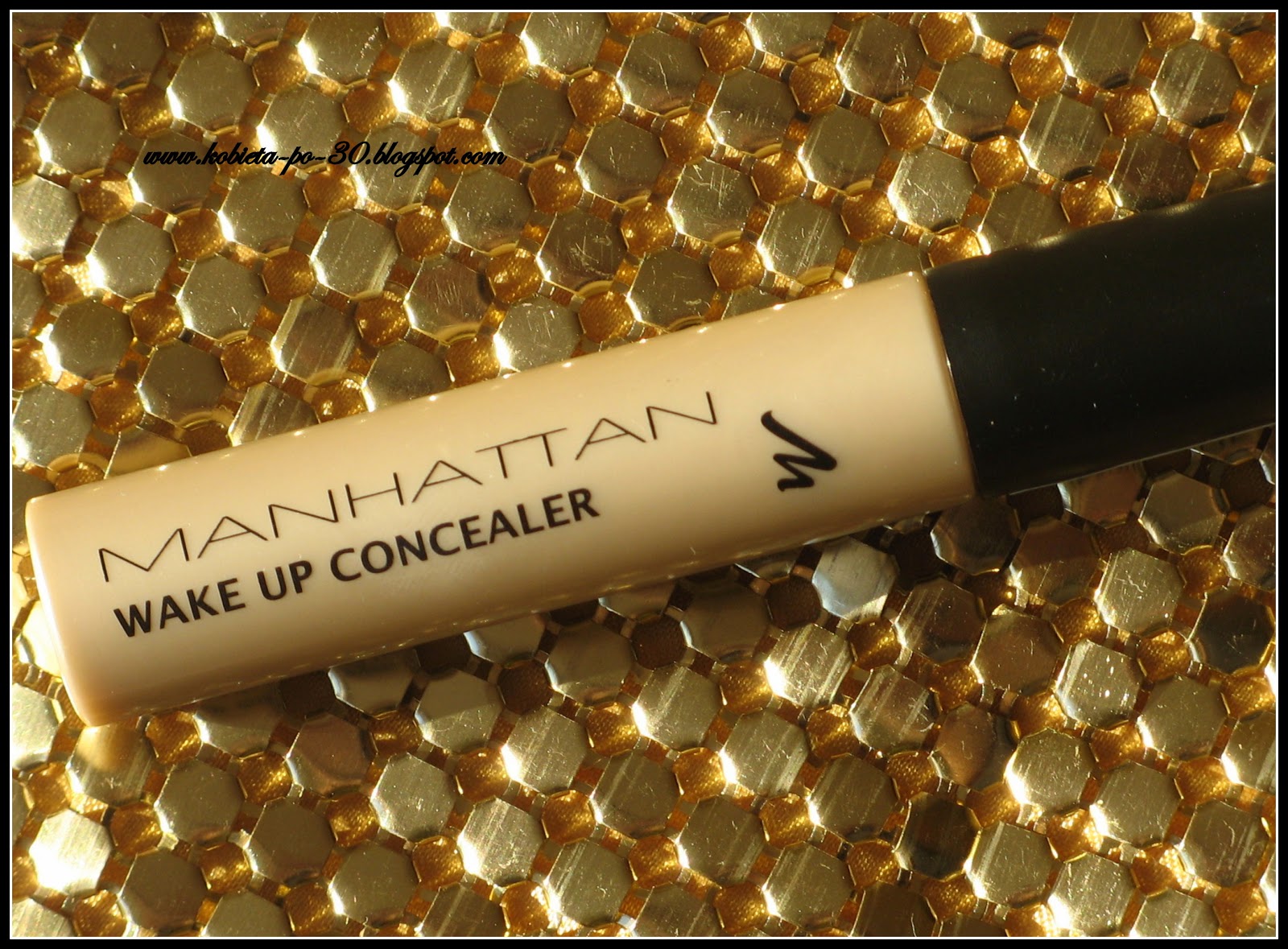 MANHATTAN Wake Up Concealer ~ Beauty is my passion
