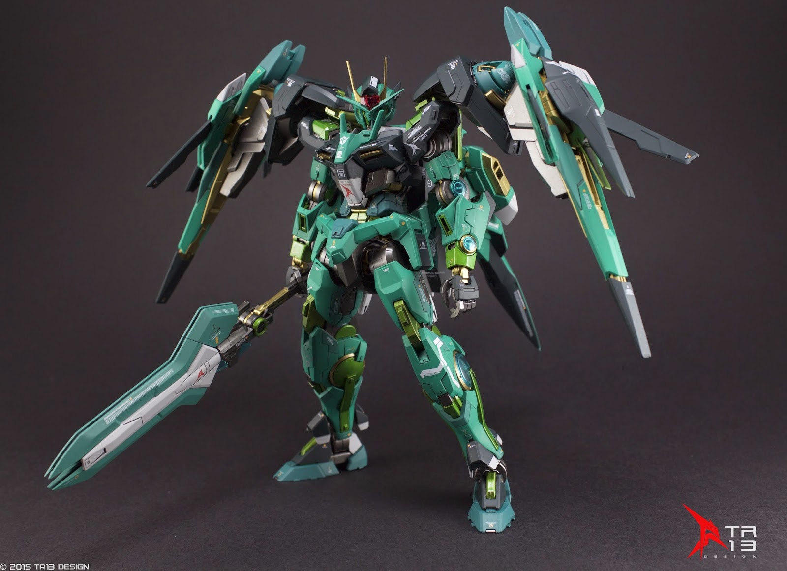 Custom Build: MG 00 Raiser "GN Overdrive"