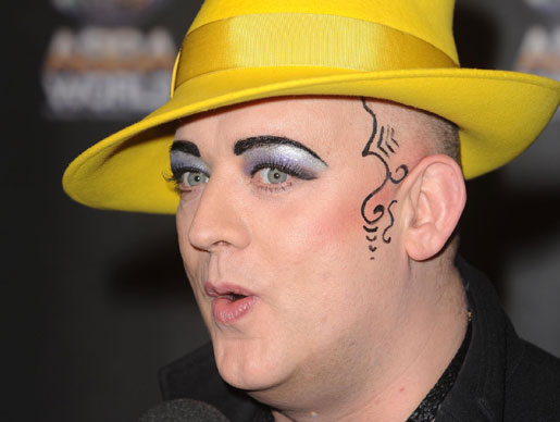 Queensland Girl: Dude… is that lippy on your teeth?