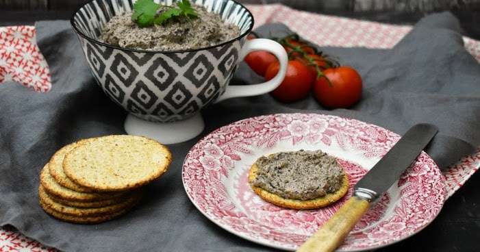 Scottish Mushroom and Chestnut Pâté | Tinned Tomatoes
