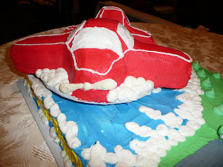 Desserts by Robin: Airplane & Hangar Cake