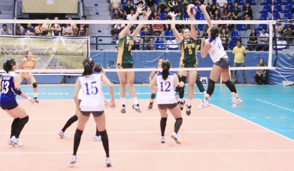 brosigonzalesphotos: UAAP Women's Volleyball Saturday M2