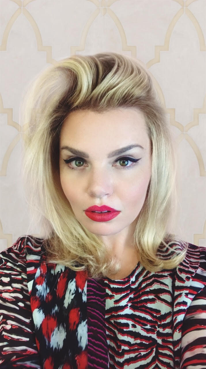 Reigning Queen of the National Beauty Scene - Media Guy Struggles