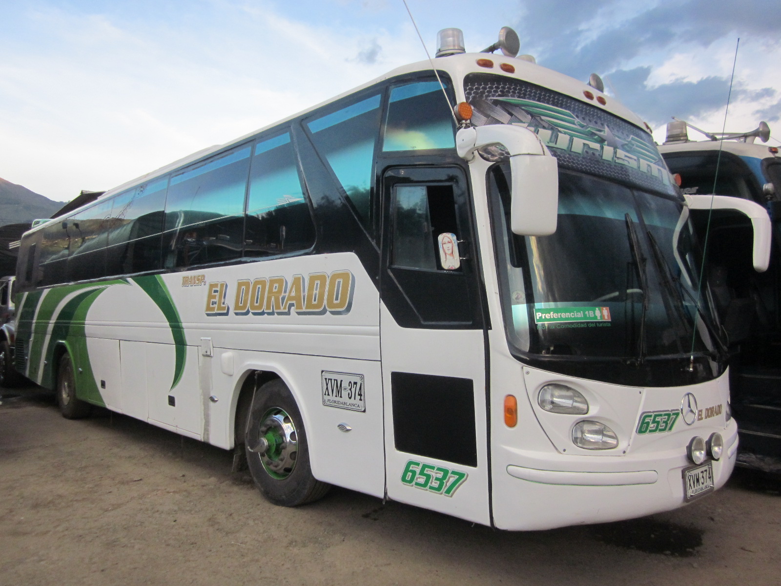 -BUSES DEL AYER: Buses Clasicos de Colombia