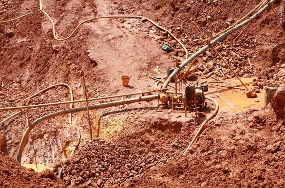 Goudwinning in Suriname: Clean Sweep-acties tegen wanorde goudvelden