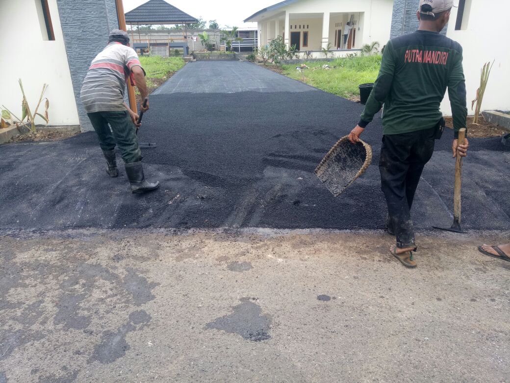 HARGA ASPAL HOTMIX PER METER PERSEGI | JASA PENGASPALAN JALAN SAKTI GANDANA