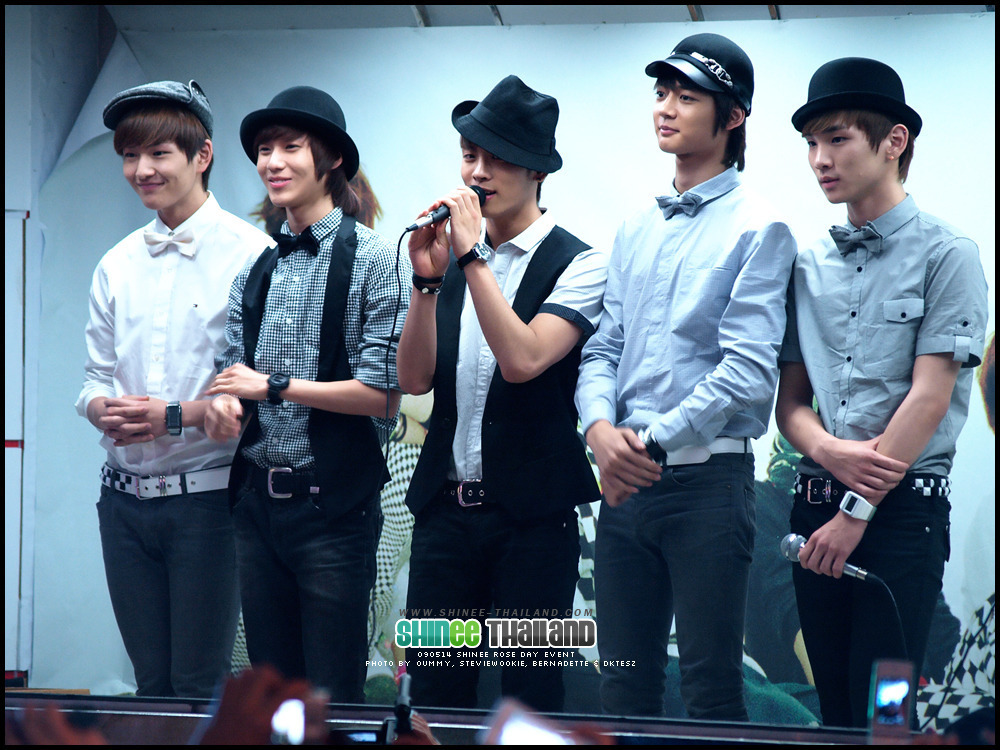 Taemints: SHINee Rose Day Event Photos