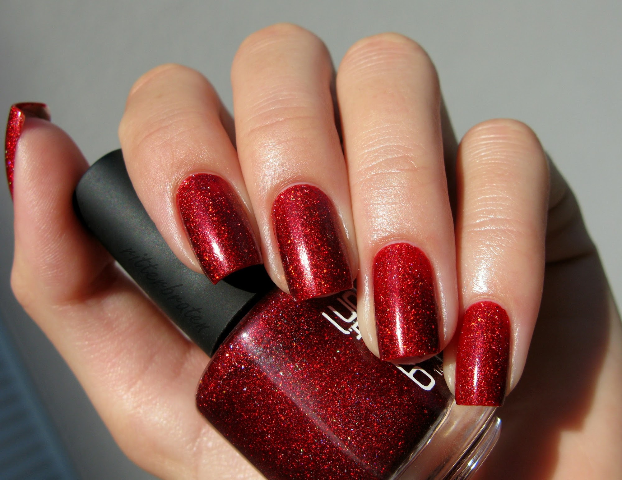 Das Experiment: Red Holo Perfection