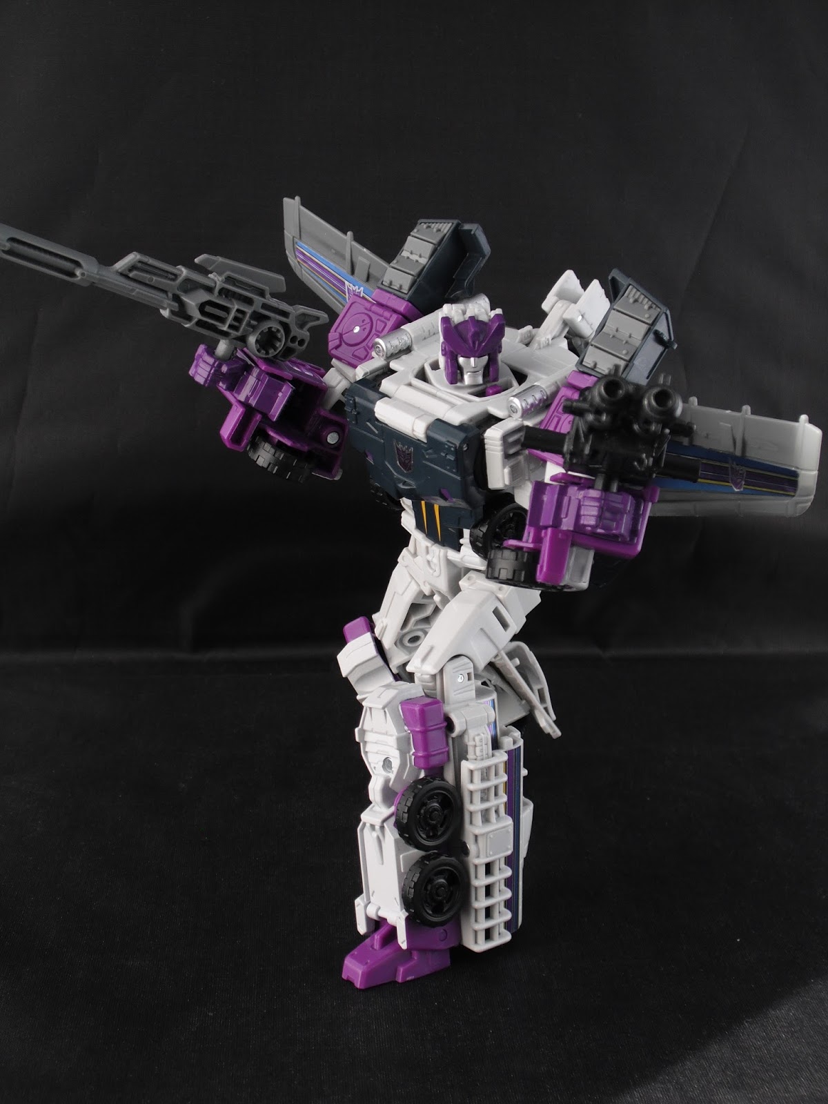 The HEXdidn't... TransFormers Collection Blog: Titans Return Octane & Murk