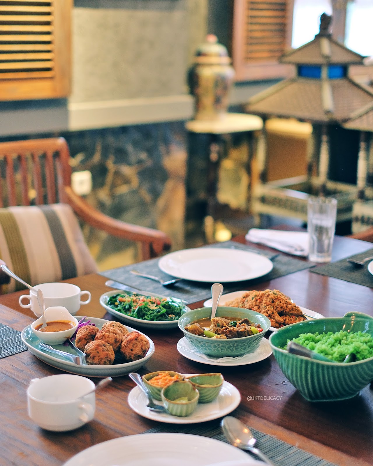 JKTDelicacy.com: PLATARAN MENTENG - Indonesian Heritage Restaurant