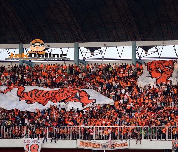 Persija Jakarta vs Persib Bandung 28/08/2013 . The Legend Match ...