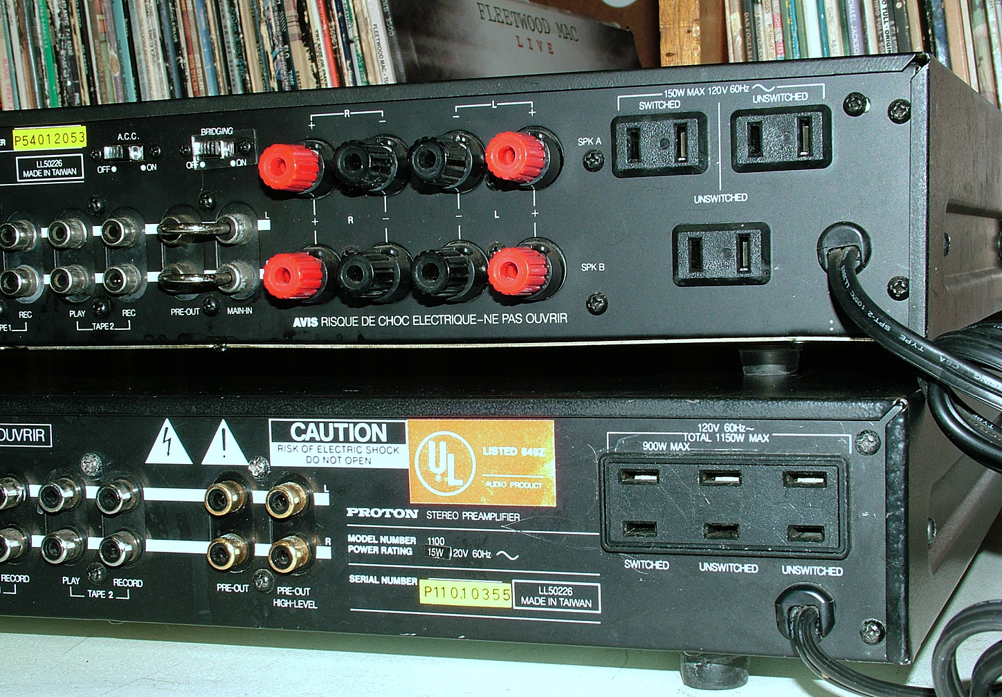 The Robb Collections: Scored a PROTON 1100 stereo preamplifier at last!