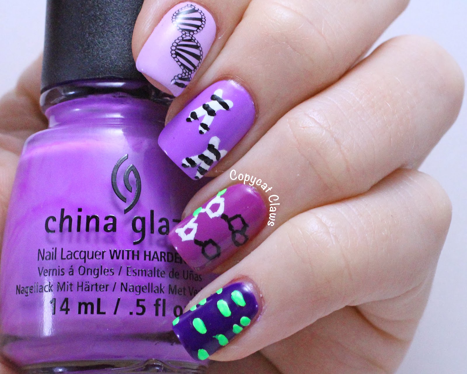 Copycat Claws: DNA Nail Art