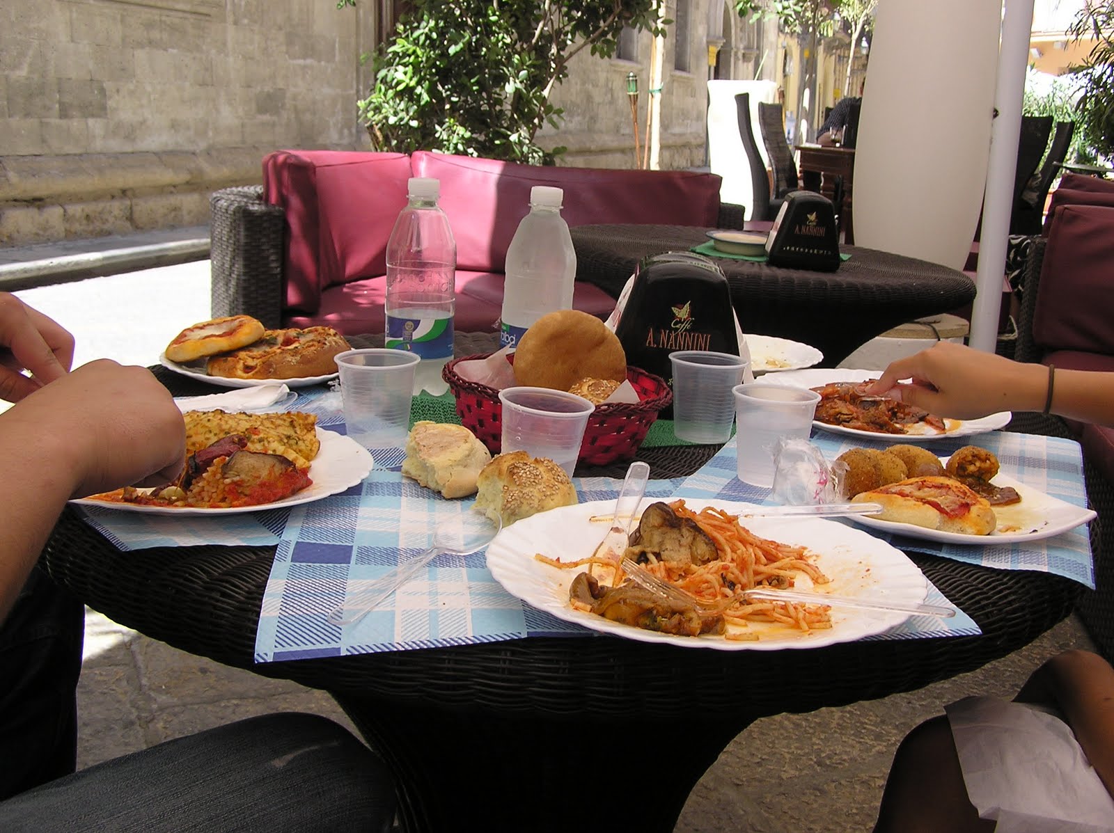 Wandering Voyager: Eating in Trapani