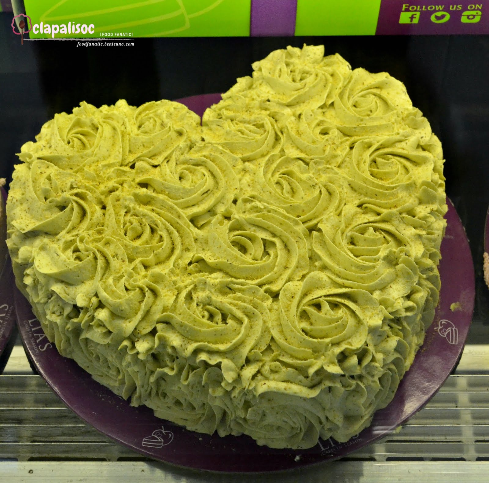 Kapitolyo Food Tour: Lia's Cakes in Season | |foodfanaticph| by clapalisoc