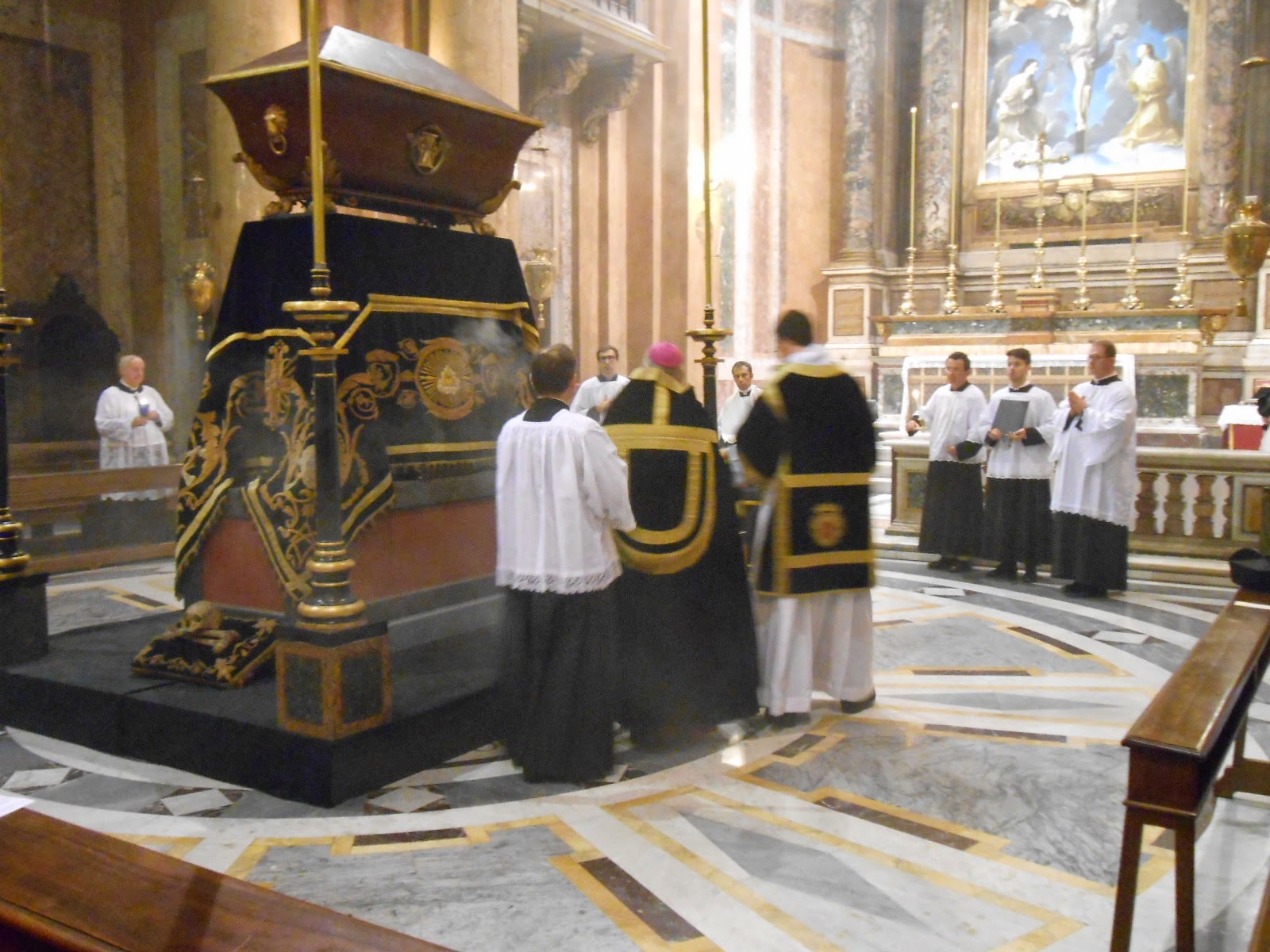 New Liturgical Movement: Pontifical Requiem in Rome Celebrated by ...