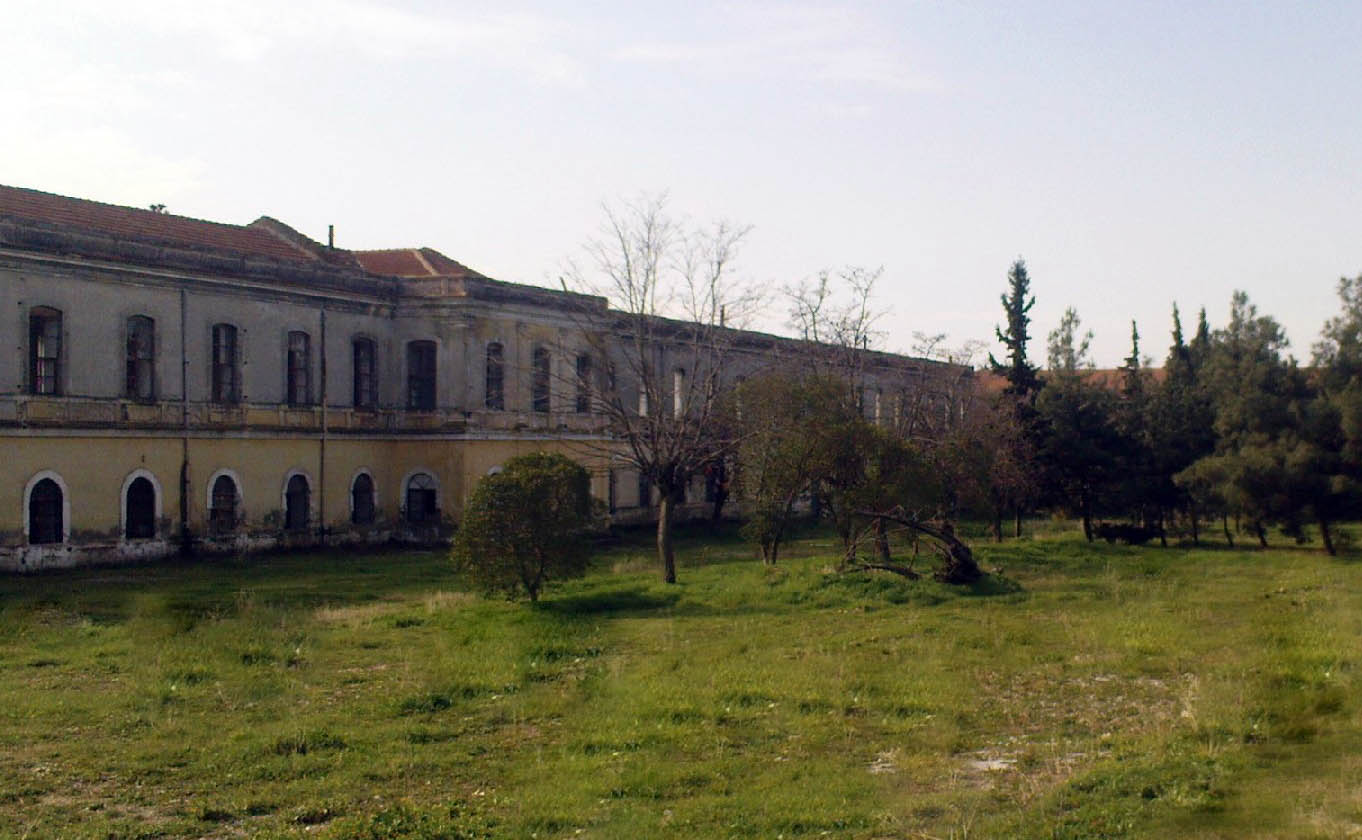 ΦΩΤΙΑ ΣΤΟ ΙΣΤΟΡΙΚΟ ΣΤΡΑΤΟΠΕΔΟ "ΠΑΥΛΟΣ ΜΕΛΑΣ" ΣΤΗΝ ΘΕΣΣΑΛΟΝΙΚΗ ...