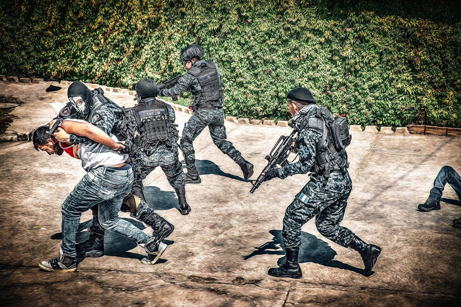 EMS SOLUTIONS INTERNATIONAL marca registrada: TACTICAL EMERGENCY ...