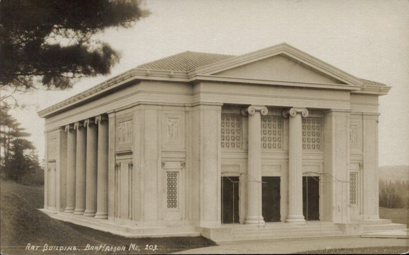 THE DOWNEAST DILETTANTE: A TEMPLE FOR THE ARTS