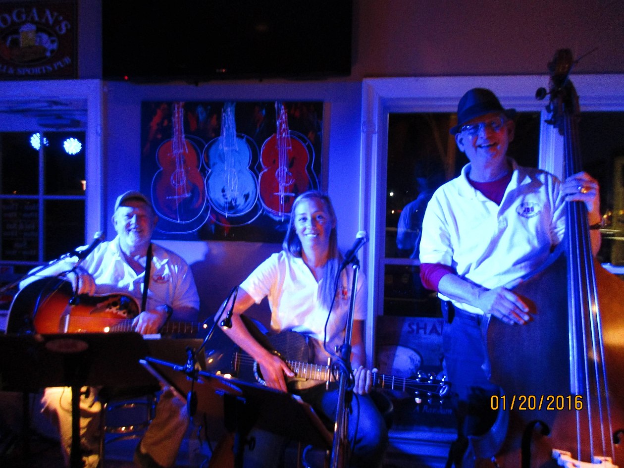 JOE'S DAY OFF: JDO TRIO - Glen, MK & Joe - I'M ALRIGHT (cover)