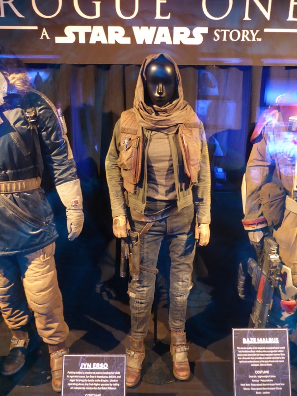 Hollywood Movie Costumes and Props: Star Wars: Rogue One movie costumes ...