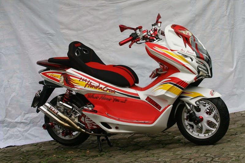 Dunia Modifikasi: Galeri Modifikasi Motor Honda PCX 150 Terbaru