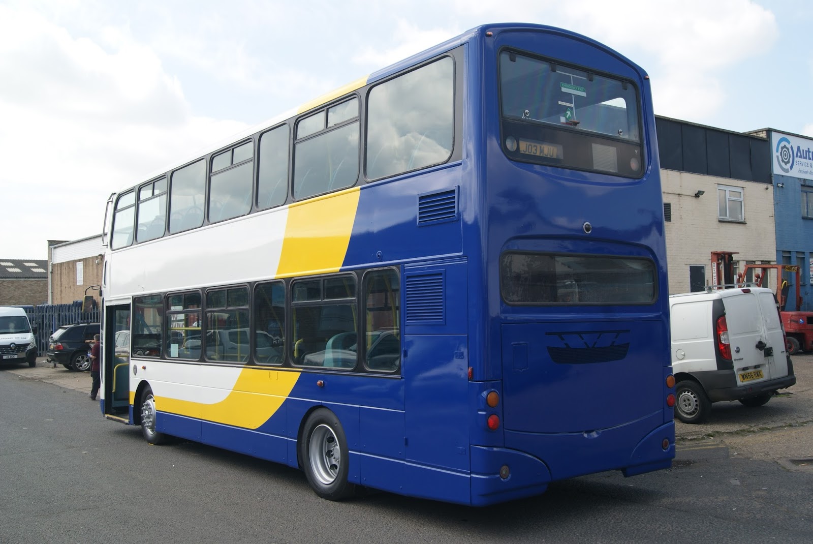 Ryan's Bus Blog: New Arrivals