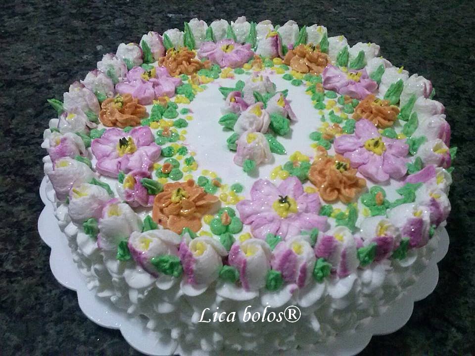 Como Confeitar Bolo Quadrado Com Chantilly