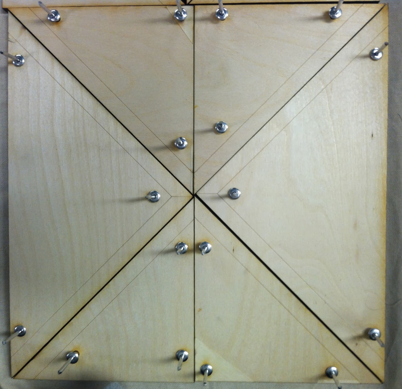 Rigid Folding Structures: Pattern Investigations 01