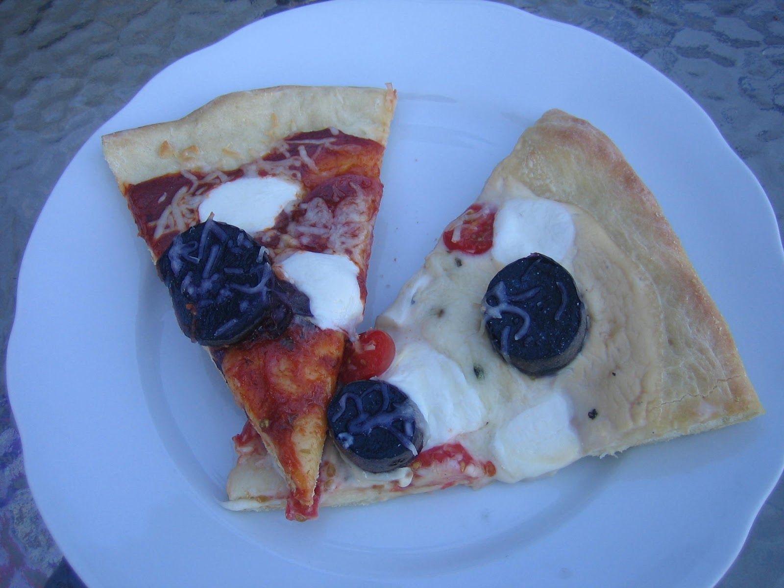 Red, White, & Blue Pizzas ~ Edesia's Notebook