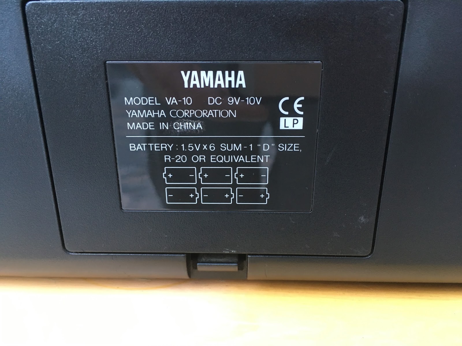 Rex and the Bass: Yamaha VA-10 Guitar Amplifier Review