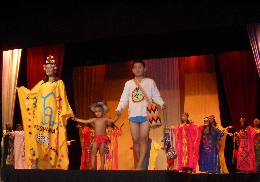 WAYUUNAIKI, el periódico de los pueblos indígenas: Colores y tejidos ...
