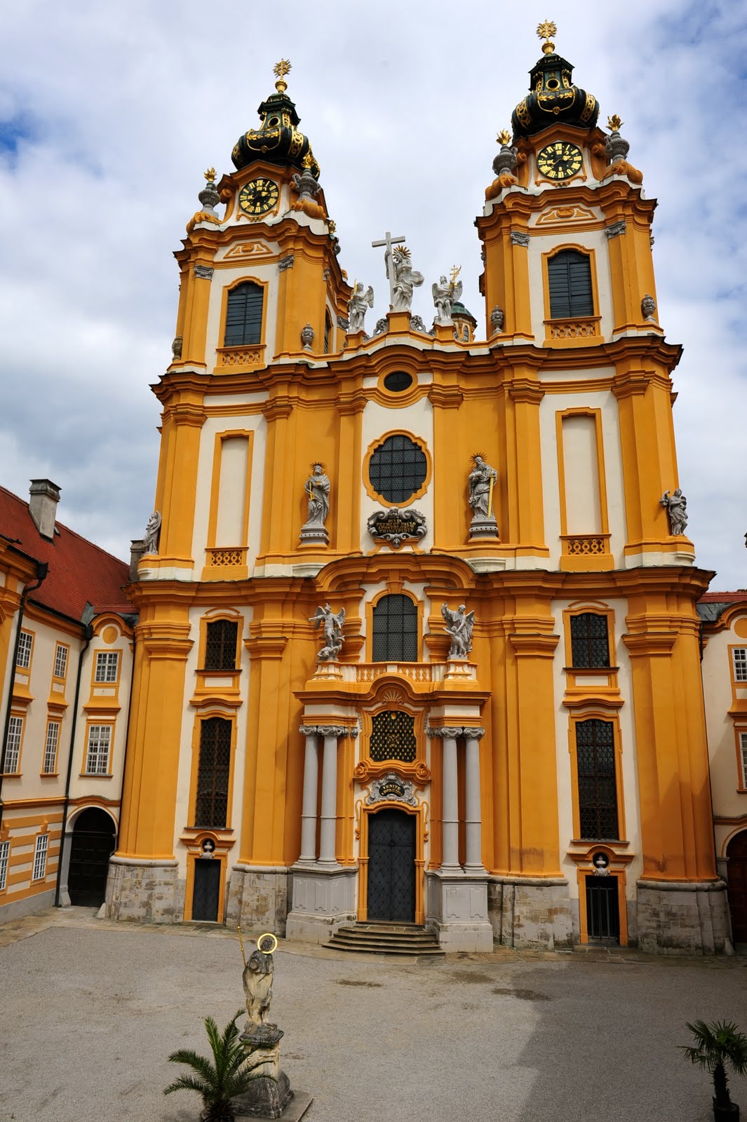 Merlin and Rebecca: Stift Melk