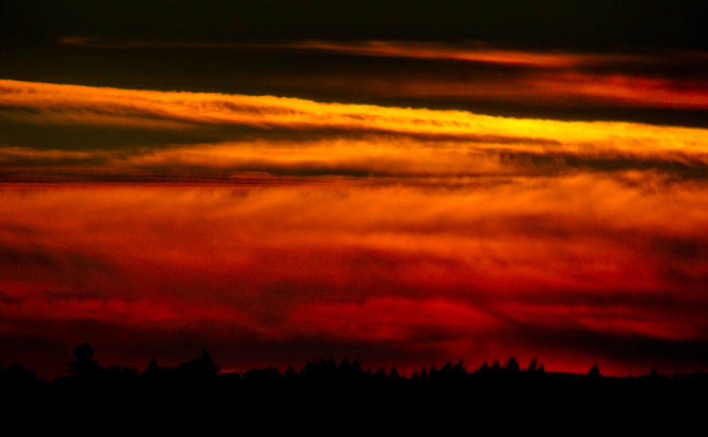 EK Photo Art's "Nature's Clicks": Red Sunset