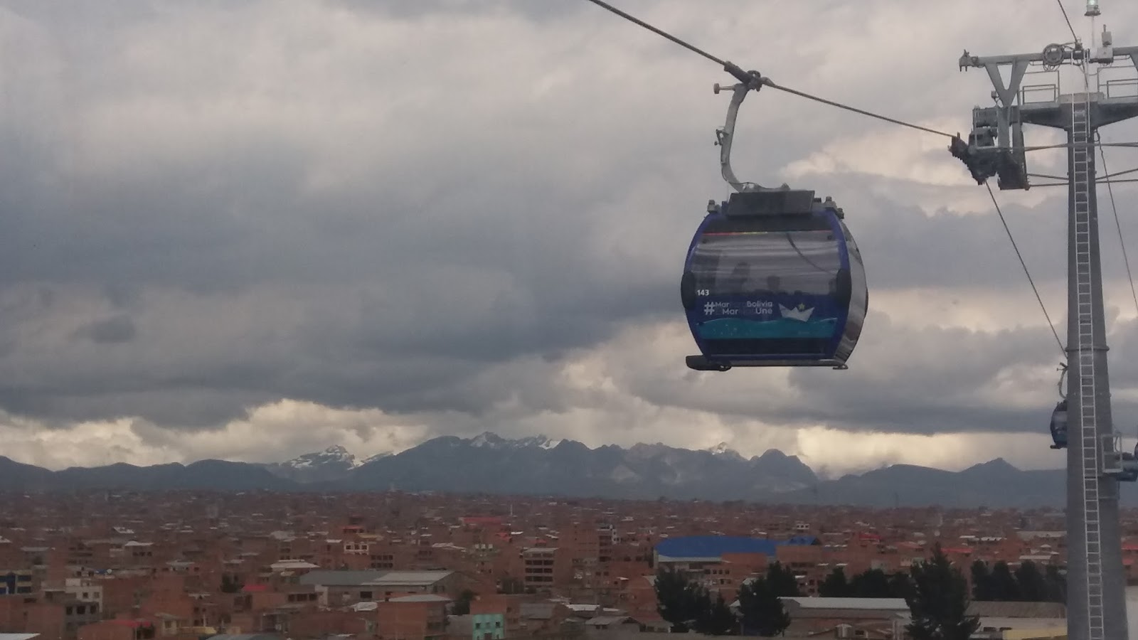 Teleférico azul de la paz, Bolivia.