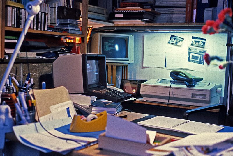 30 Cool Pics Show What the Office Life Looked Like in the 1980s ...