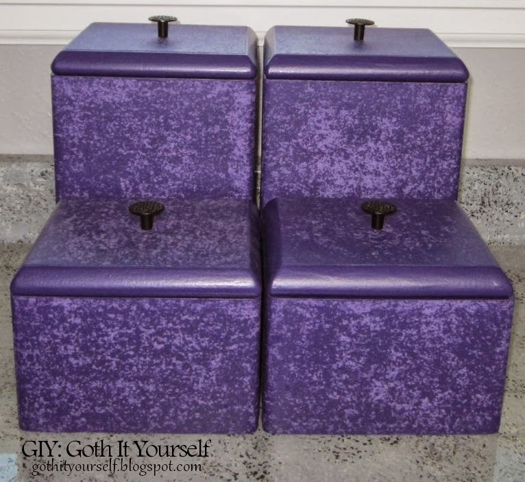 GIY: Goth It Yourself: December 2013