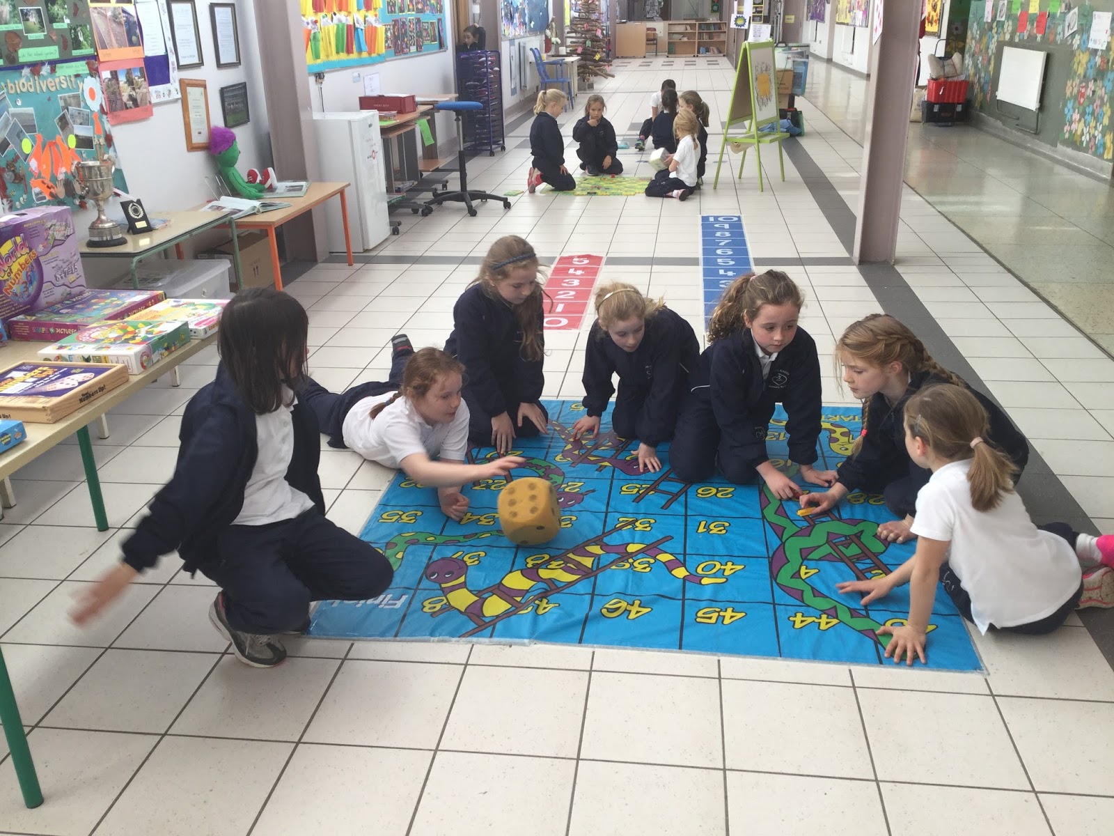 Discover Primary Science Award: Maths Week