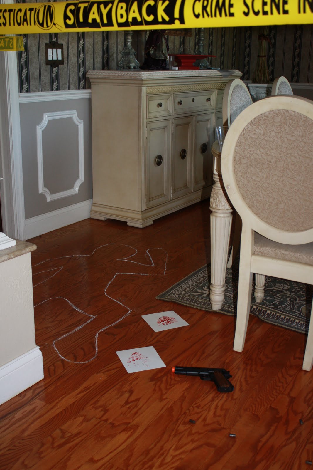 ThemeMOM - Extreme Parties Made Easy: CSI - Crime Scene Investigation Party