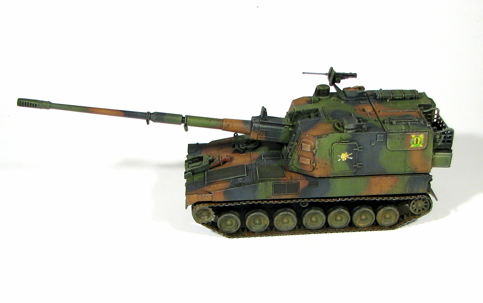 Gulumik Military Models: JGSDF TYPE 99 155 mm SPG 1/72