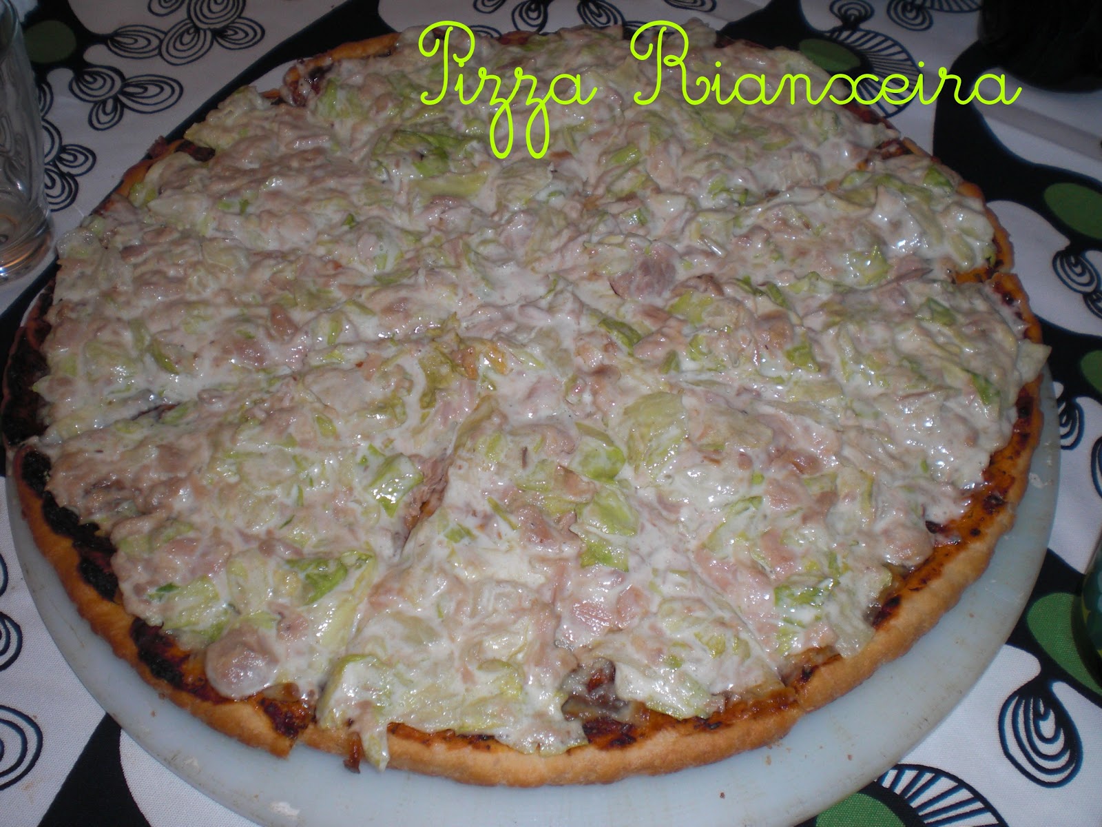 los antojos de Miss Mary: La pizza más rara del mundo: Pizza de lechuga ...