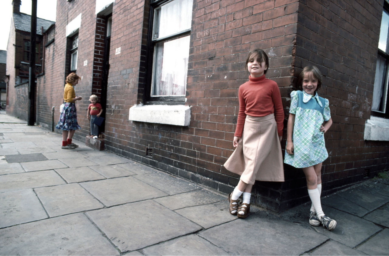 23 Extraordinary Photographs That Capture Everyday Life in Northern ...