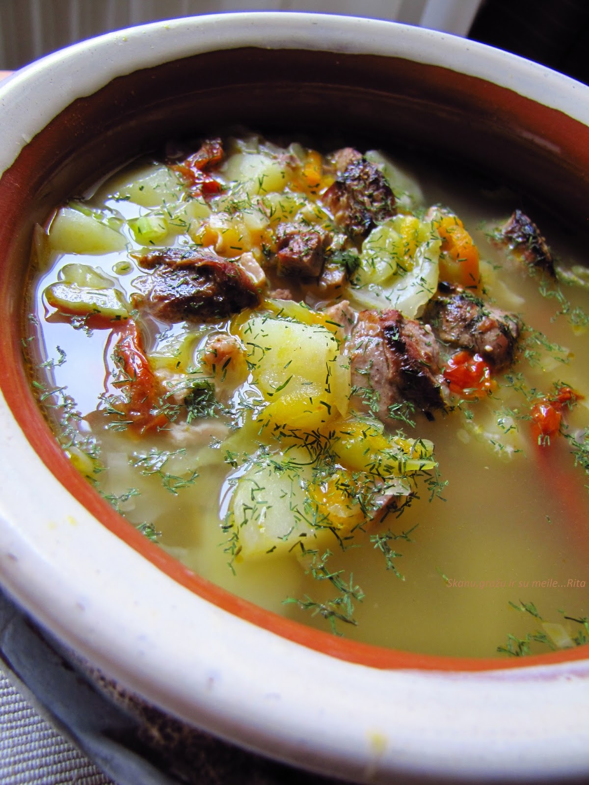 Ritos receptai : Kopūstienė su šašlykais