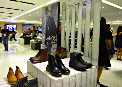 Shoe-crazy at SM Makati | i am krissy