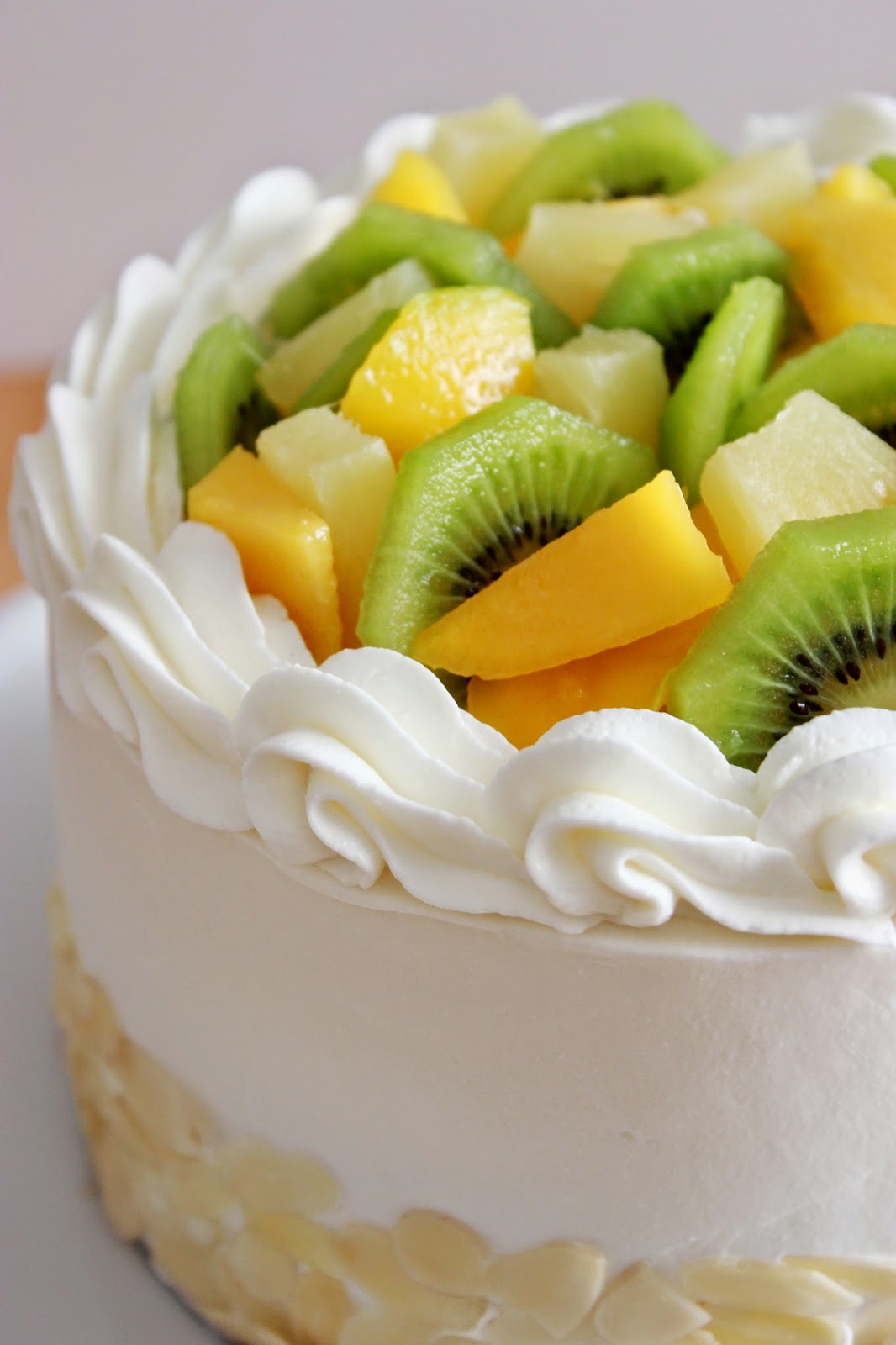Kiara`s cakes: Tarta tropical / Tropical Fruit Layer Cake