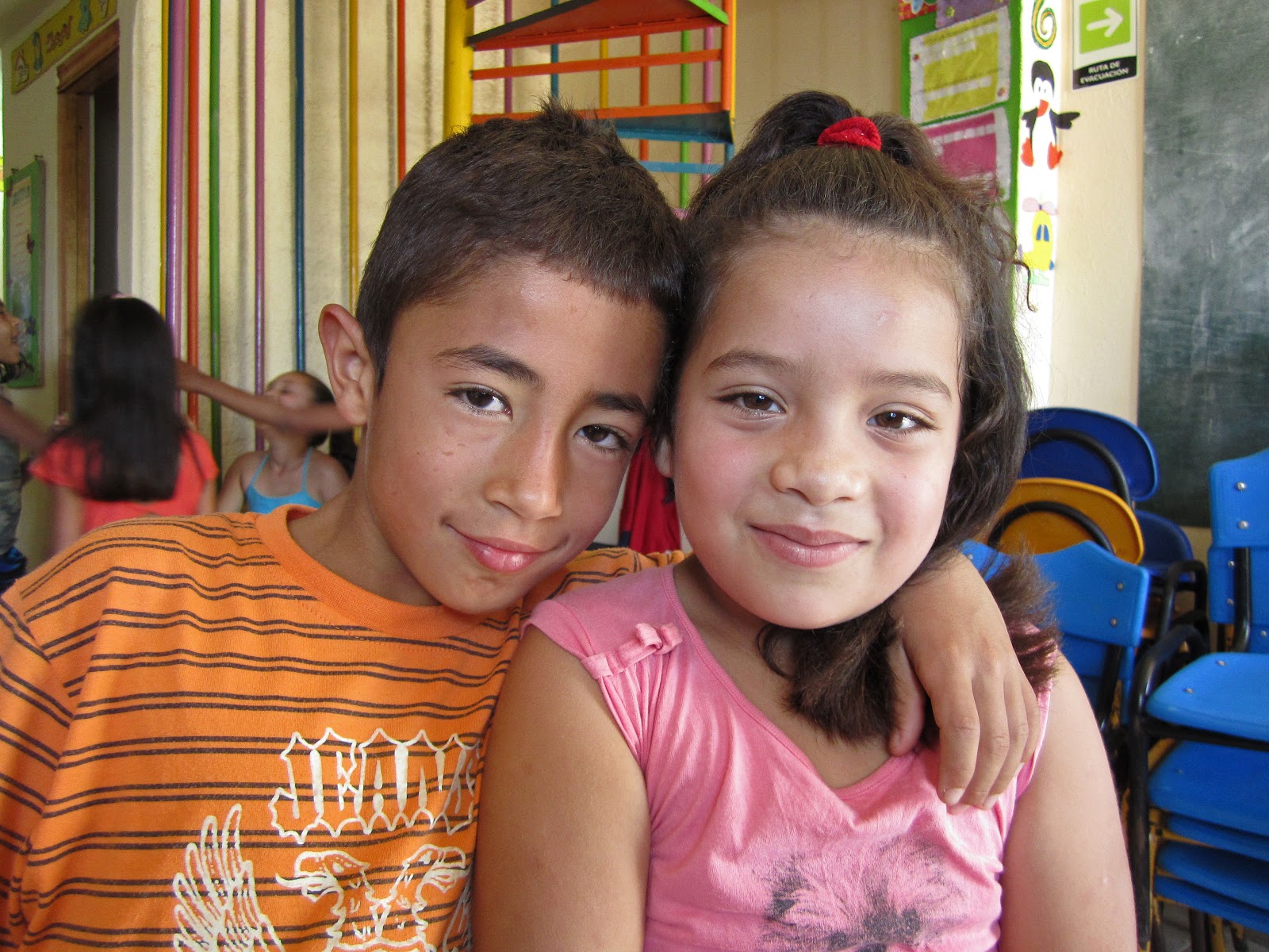 sconzani: Colombian kids