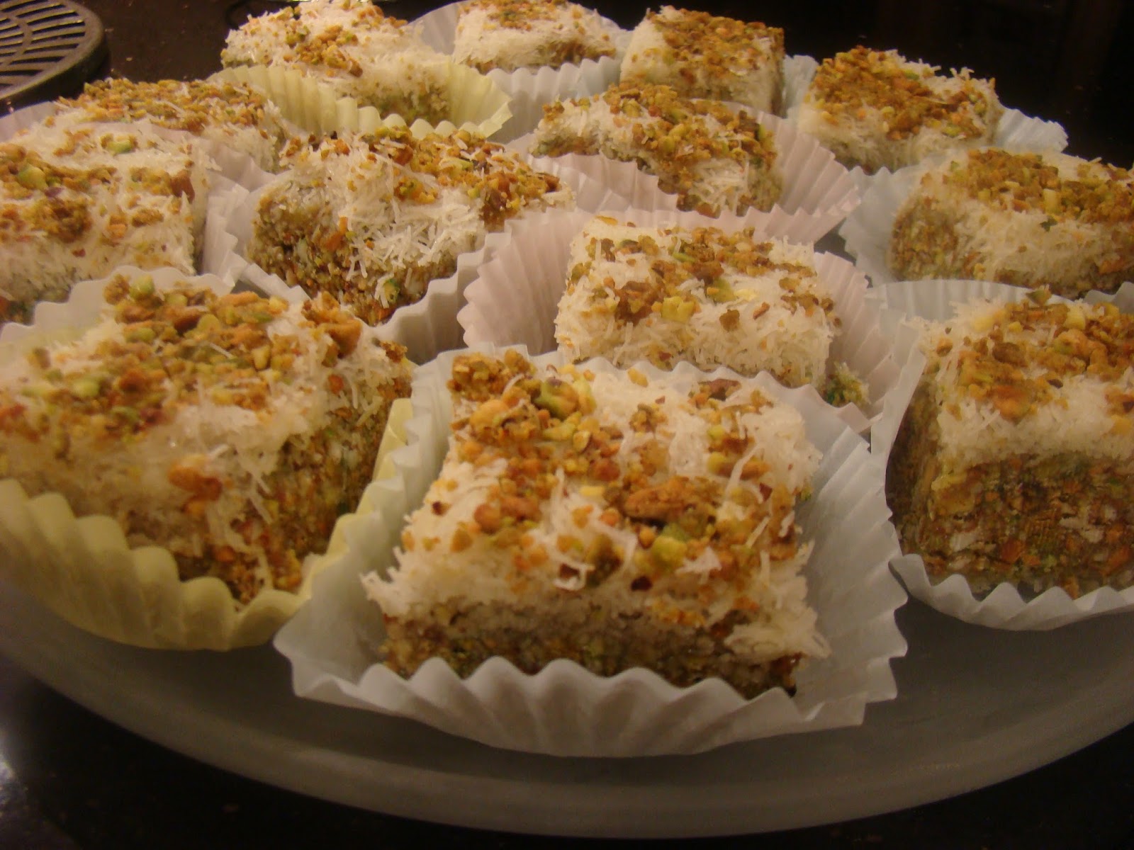 My Favorite Recipes Collection: Ballourie or Ballorieh Baklava