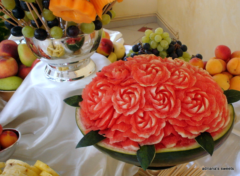 Adriana retete culinare: aranjamente fructe, decor fructe, masa fructe ...