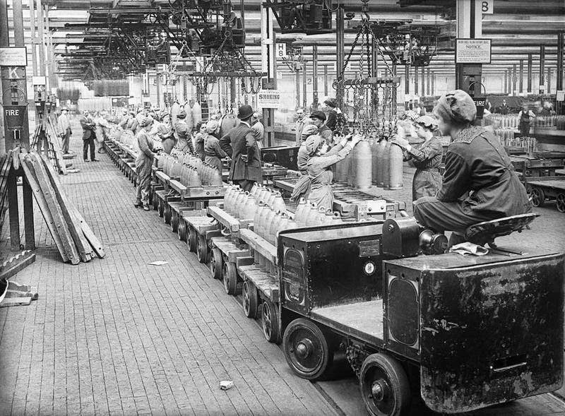 hora de pensar: 'Canarias' y 'munitionettes', heroicas vencedoras en la ...