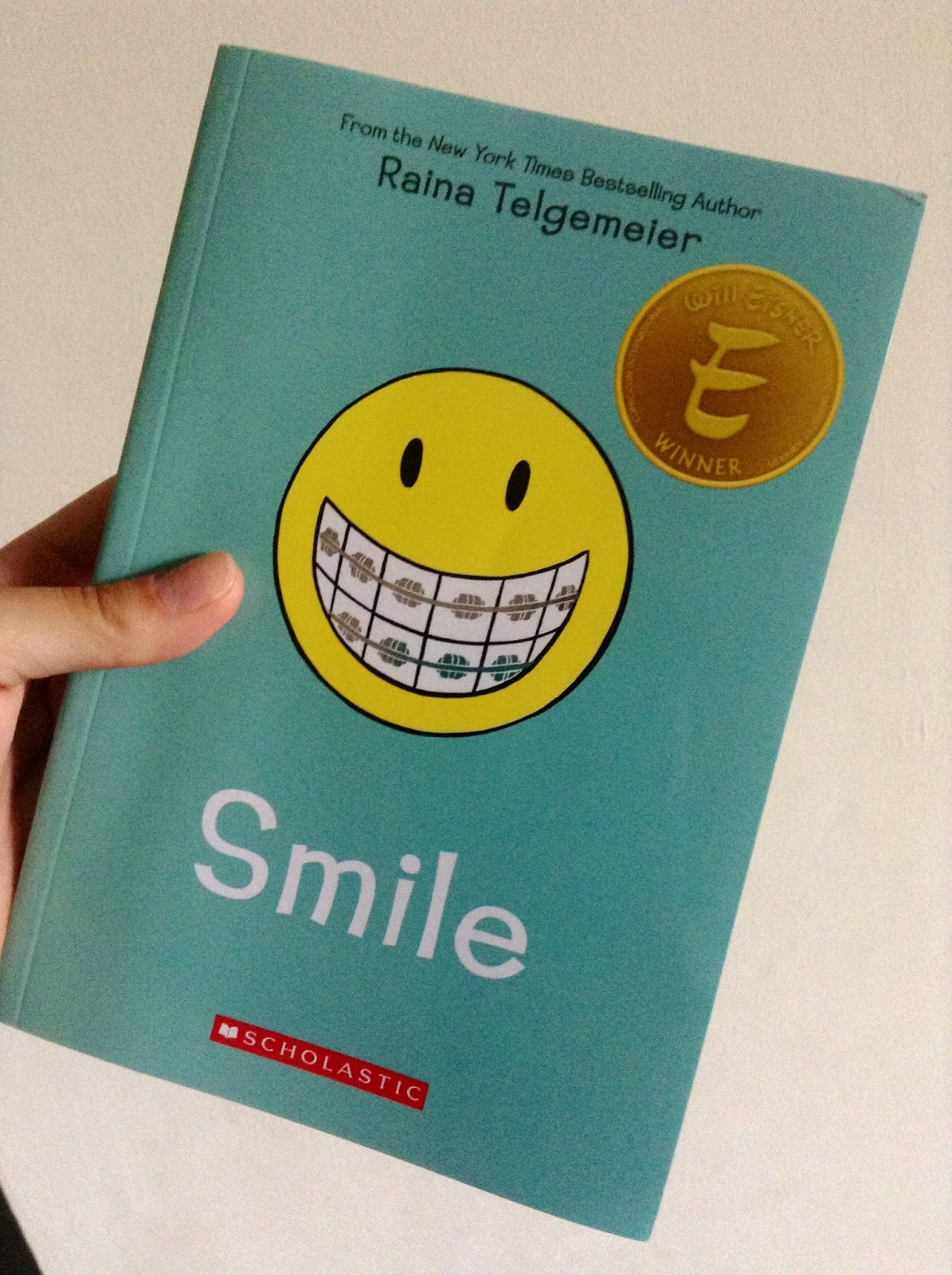 Confessions Of A City Cat: Book Review: Smile & Tag!